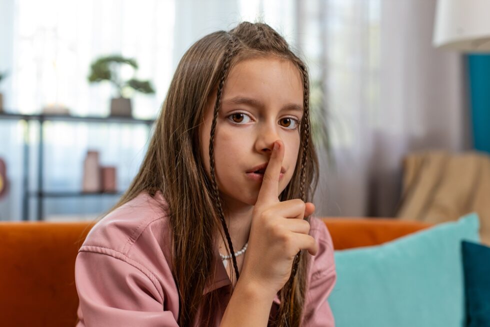 10 Things To Know About The Psychology Of Keeping Secrets